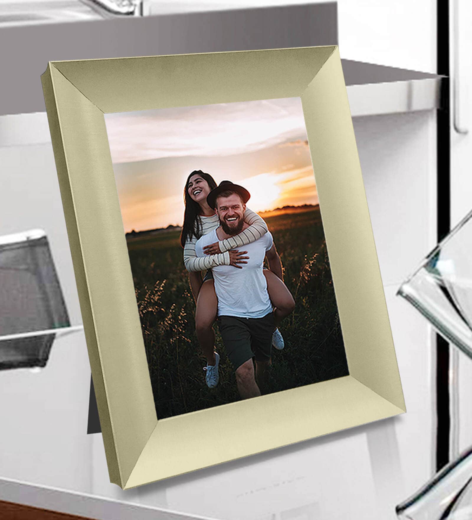 Buy Gold Metal Wall Hanging/Table Top Photo Frame Online - Table Photo ...