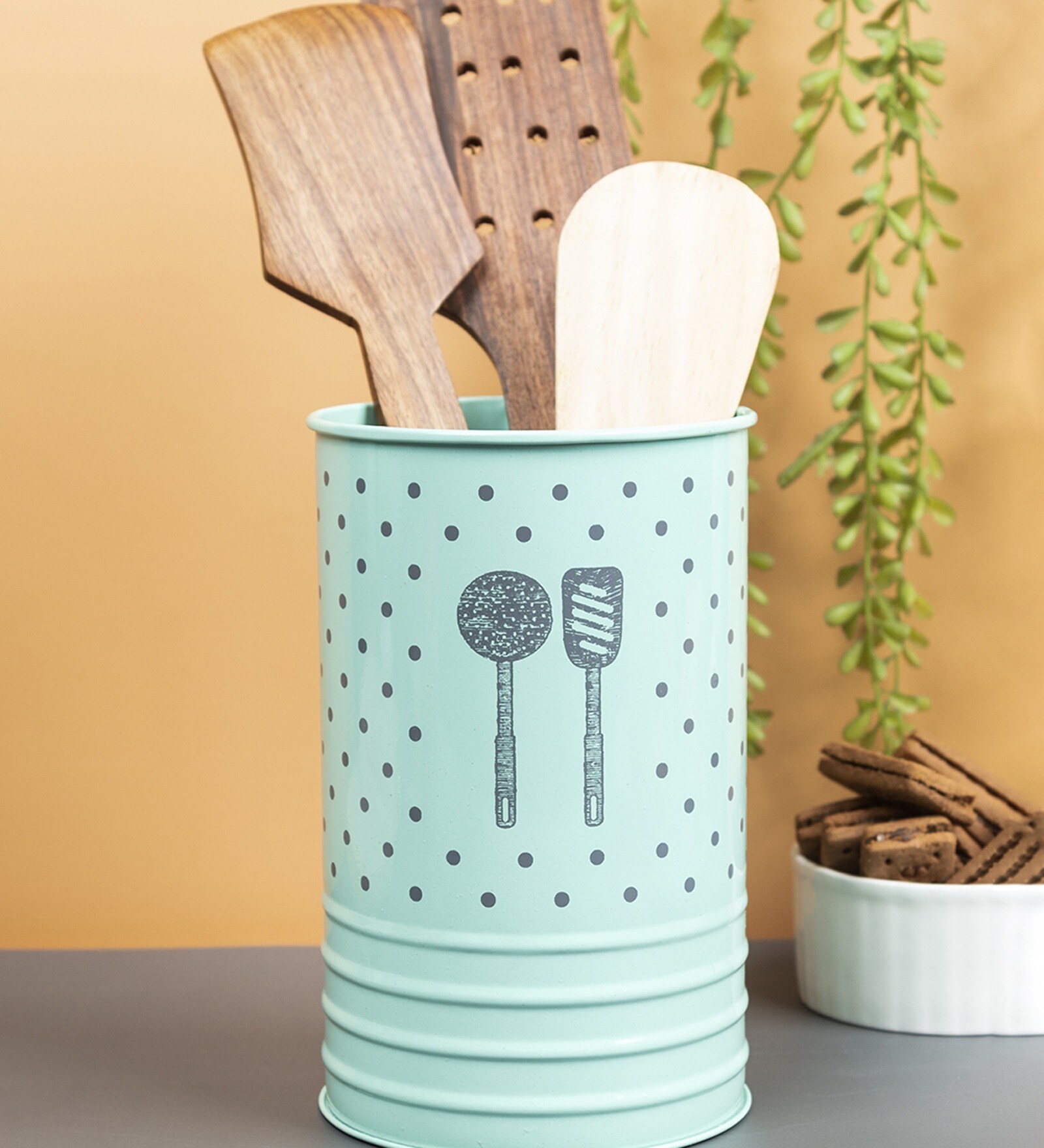 Buy Metal Green Polka Dot Ladle Holders By Market 99 at 56% OFF by ...