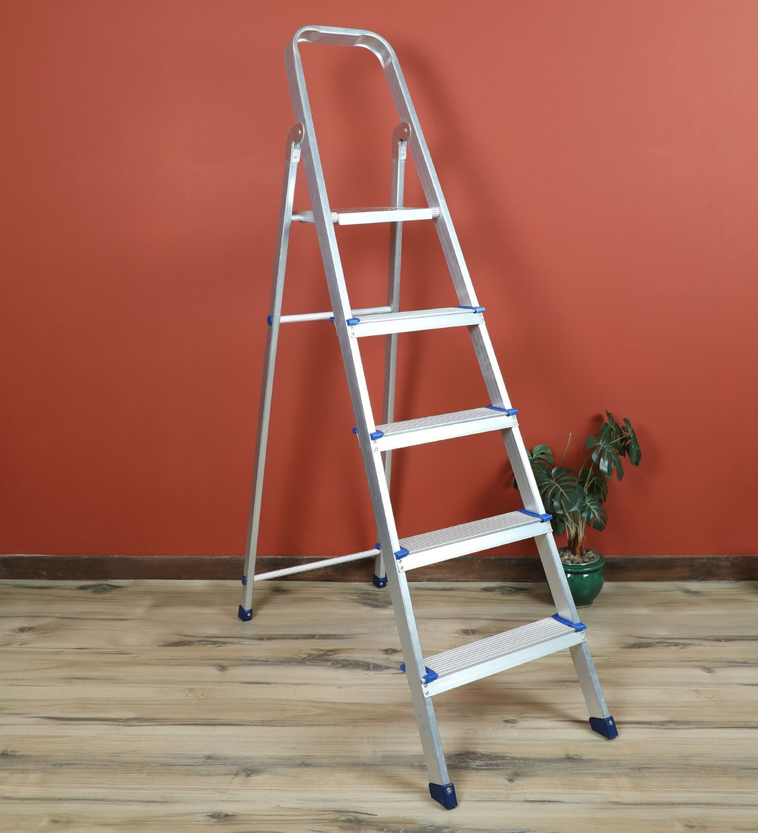 Buy 5 Steps 5.6 Ft Aluminium Step Ladder By SGS Industries Online ...