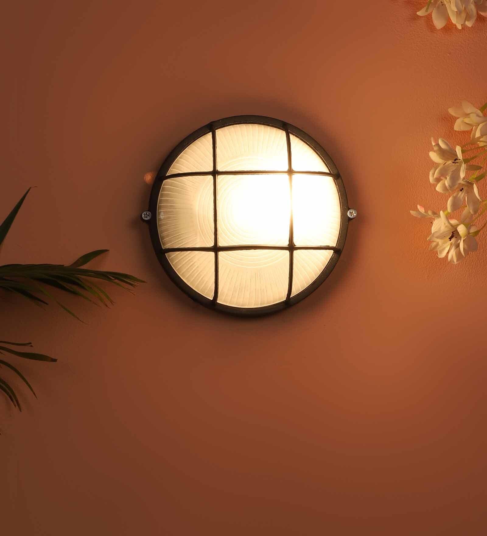 Buy Superscape Outdoor Lighting Bulkheads Bul57 by LeArc LED Lighting ...