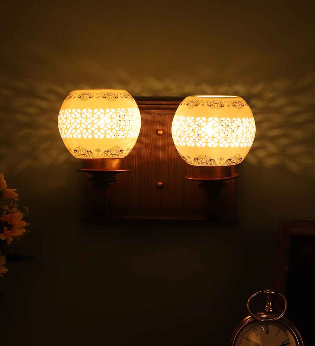 Buy Wooden Wood Wall Light By Eliante By Jainsons Lights at 67% OFF by ...