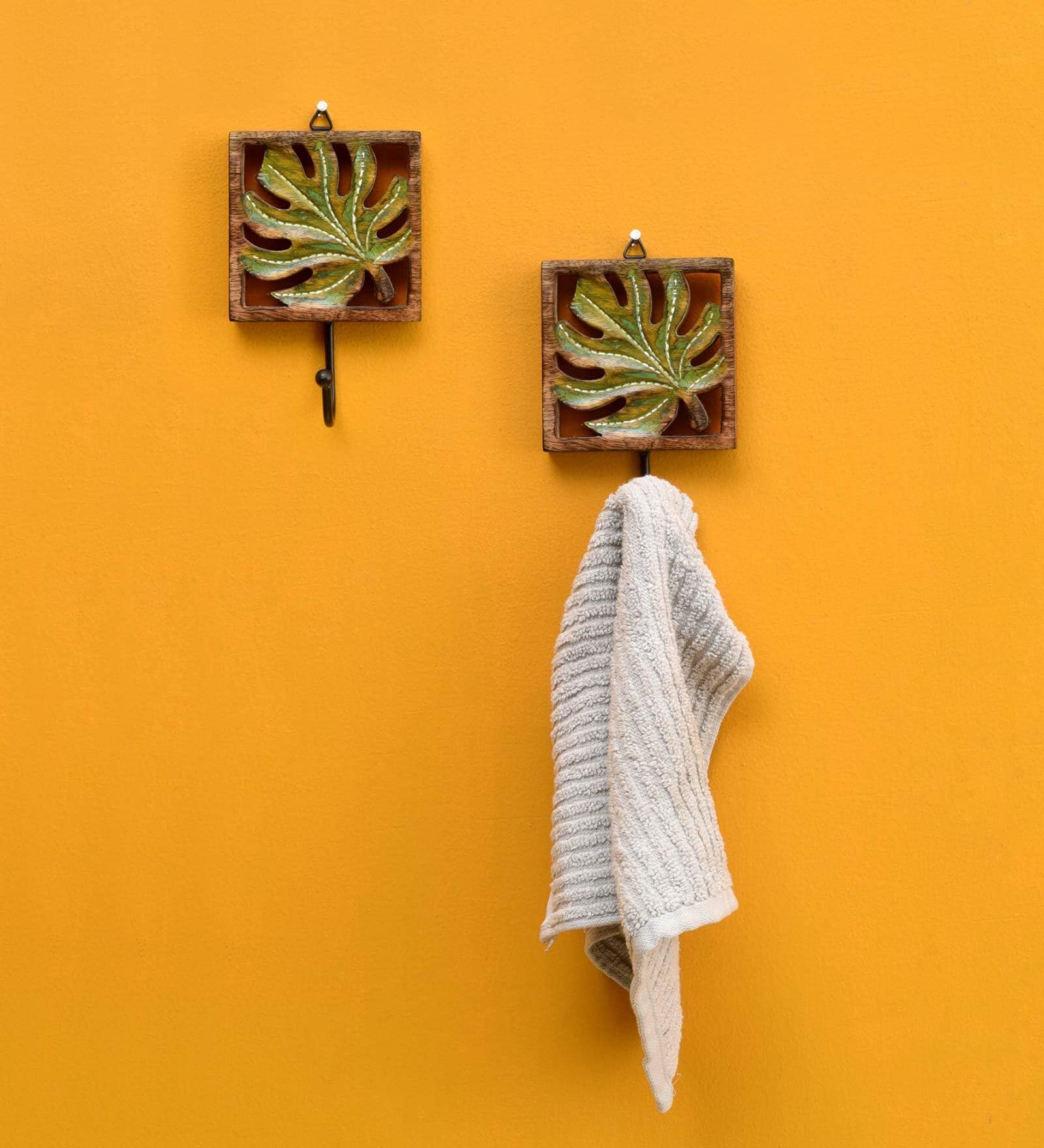 Buy Wooden Autumn Leaf Key Hanger By Aakriti Art Creations Online - Key ...