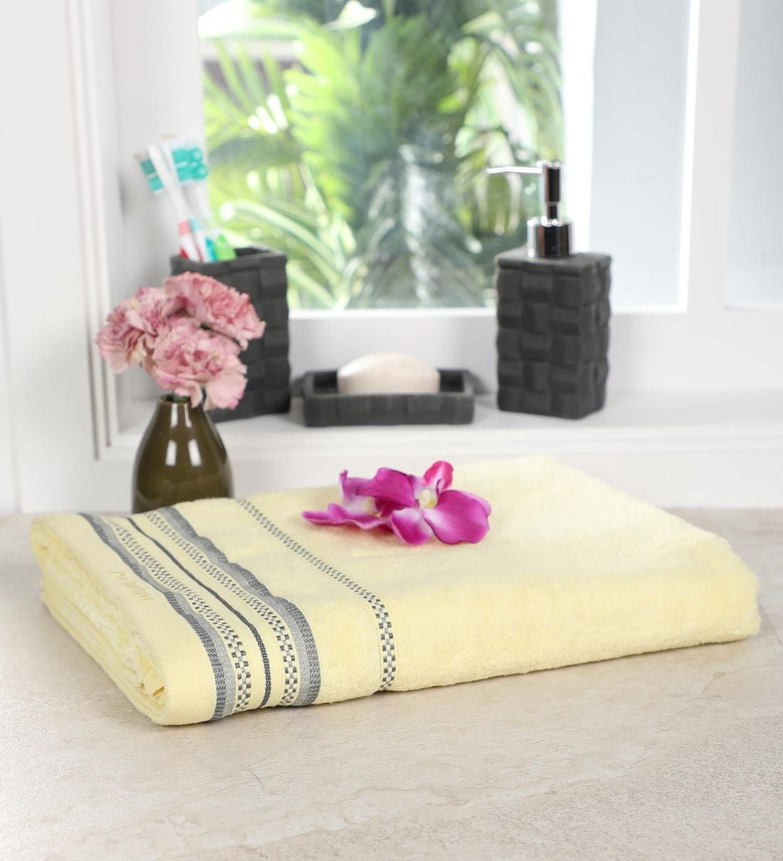 Buy Yellow Patterned 370 GSM Cotton Bath Towel by Raymond Home Online ...